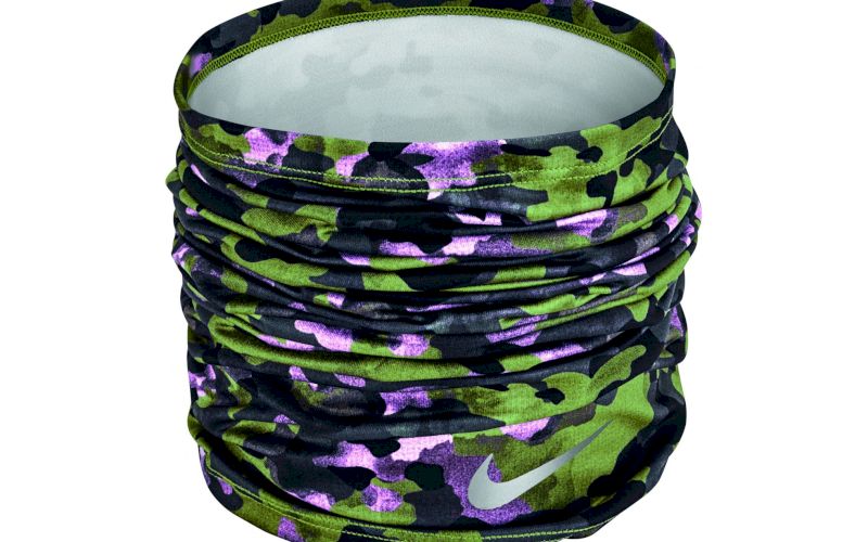 Nike Dry Neck Wrap pas cher à 16 euros au lieu 20 euros soit 20% de ...
